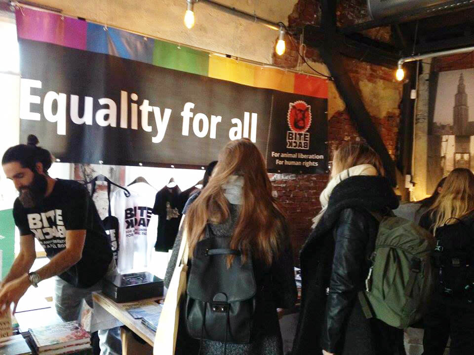 Bite Back infostand op de Vegan Fair Groningen - Stichting Bite Back